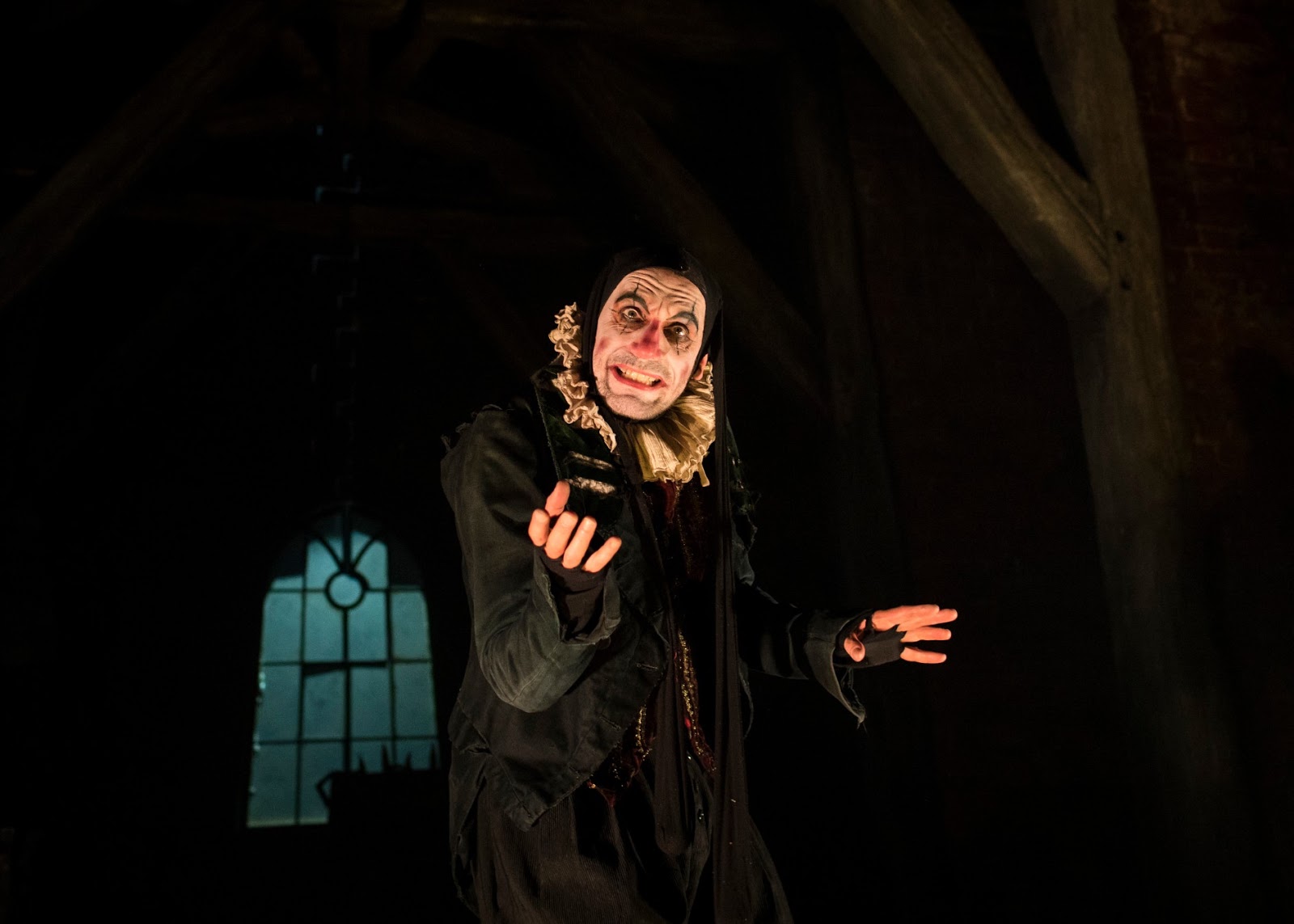 The Basic Theatre Review: Review: The Grinning Man