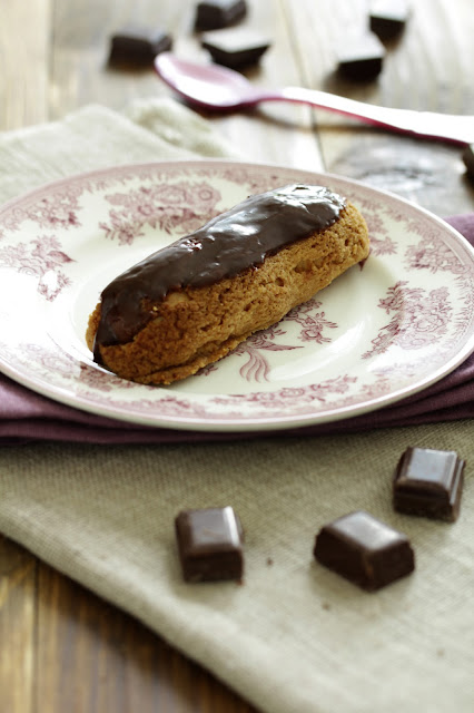 Eclairs au chocolat , craquelin croustillant glaçage chocolat caramel ...