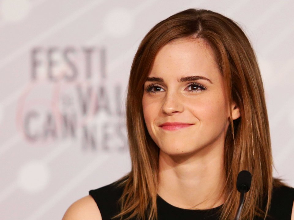 Emma Watson Height, Weight, Dob, Sun Sign, Bra Size, Body Measurements ...
