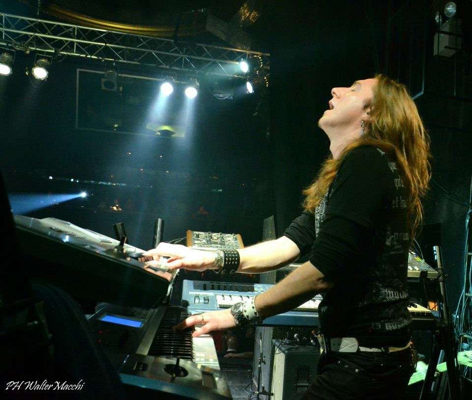 Rata Blanca - Proyectos Paralelos: Galería Danilo Moschen