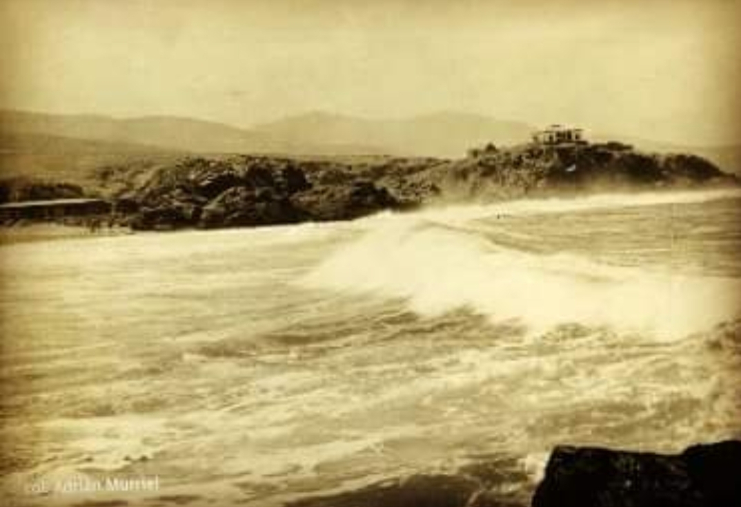 Percy Eguiluz Menendez : EL FORGA: UN CASTILLO EN LA PLAYA DE MOLLENDO