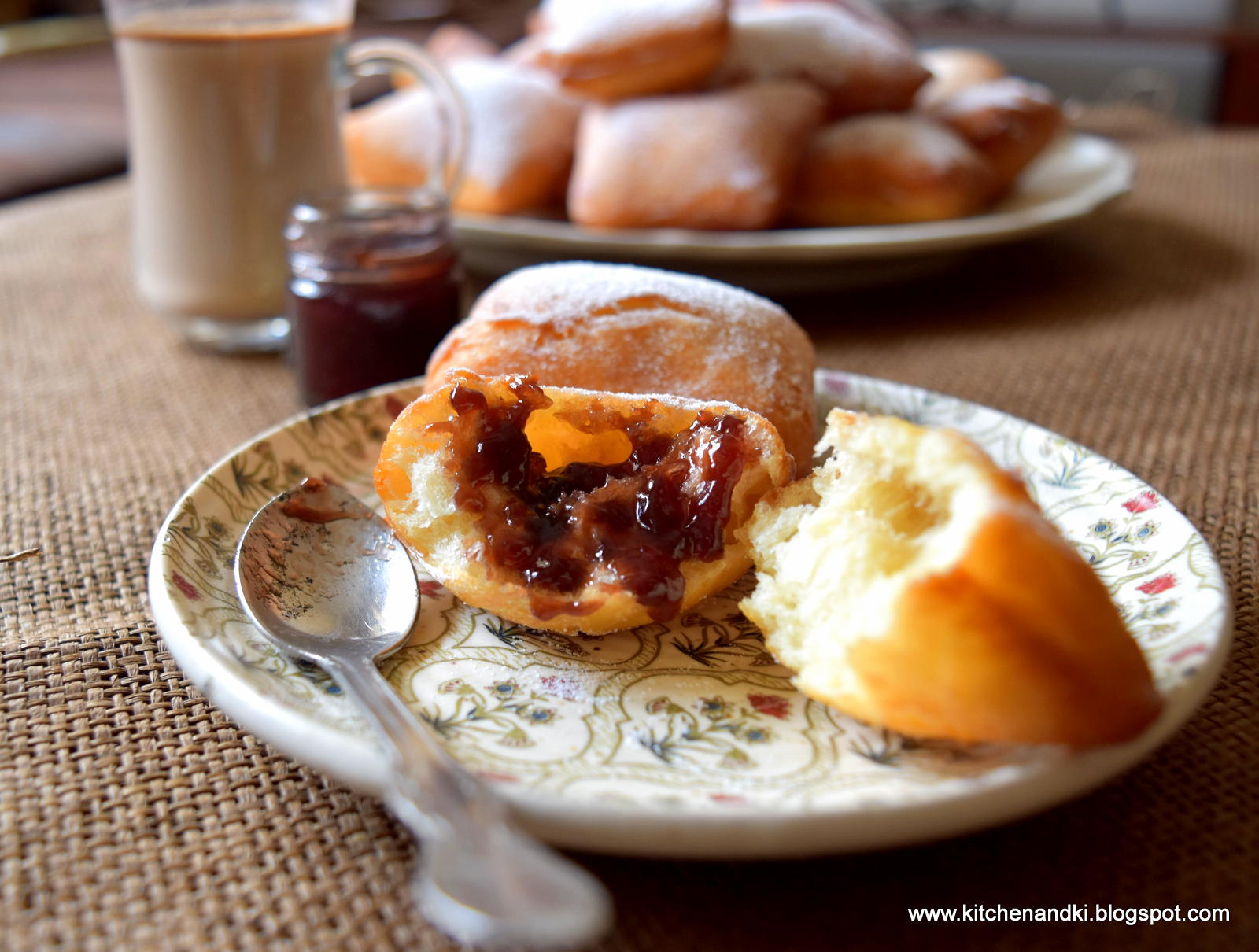 Beignets a la Cafe du Monde