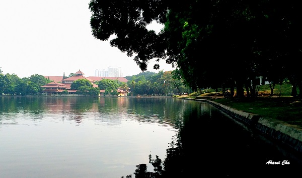 Danau Kenanga Universitas Indonesia Depok : Tempat Duduk Santai Gratis ...