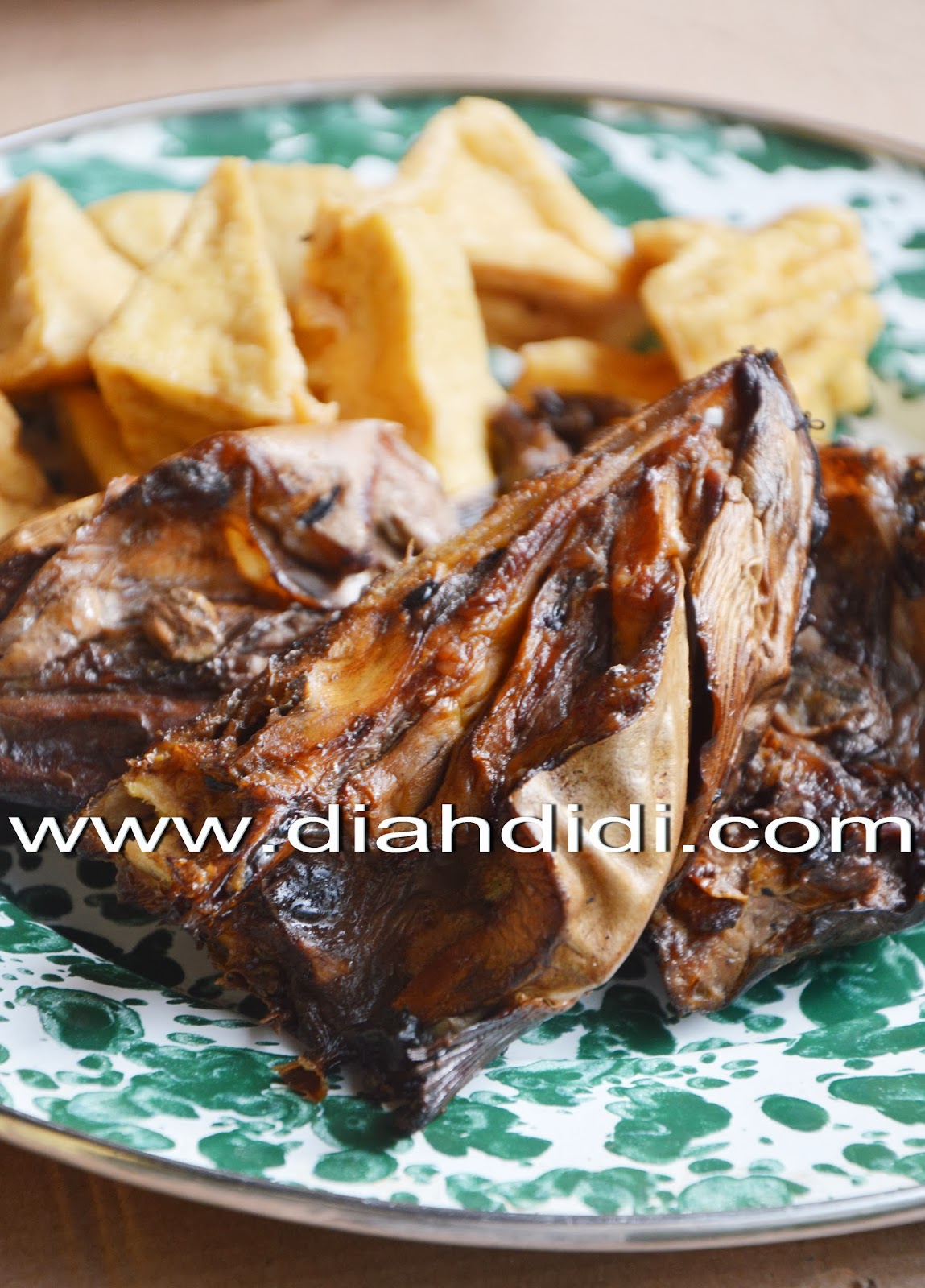 Diah Didi's Kitchen: Mangut Ndas Manyung Kuah Merah