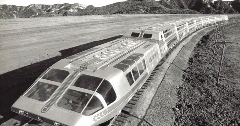 The Nuclear-Powered Bullet Train From the 1970's Series ‘Supertrain ...