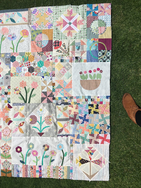 Simply Sew'In 🌷 green tea and sweet beans quilt progress / CHARM ABOUT YOU