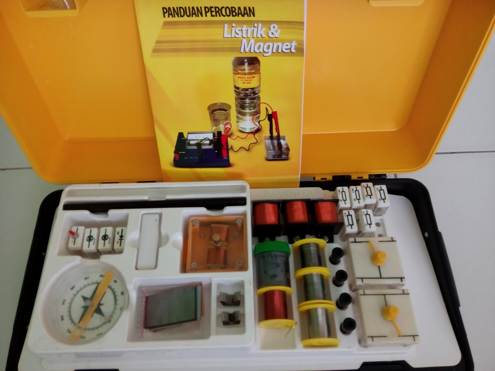 KIT LISTRIK DAN MAGNET | Laboratorium IPA Terpadu