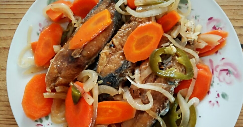 >Sierra frita en escabeche. Fácil y rápido