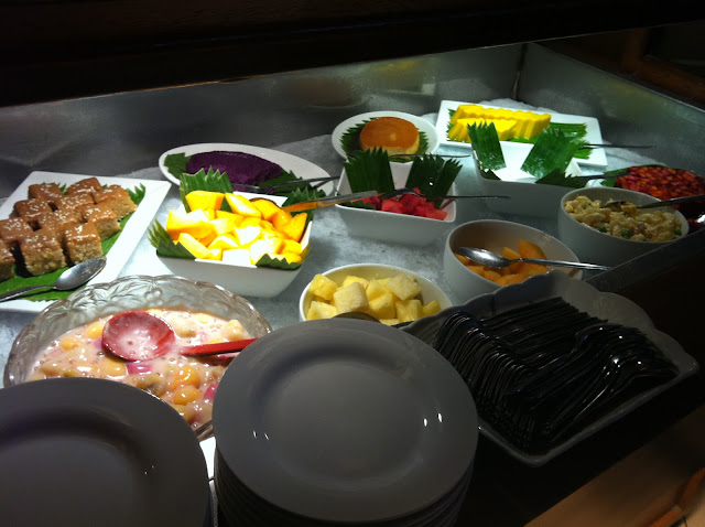 Life is Beautiful- Jannah's Random Life: EAT ALL YOU CAN AT CARL CED'Z ...