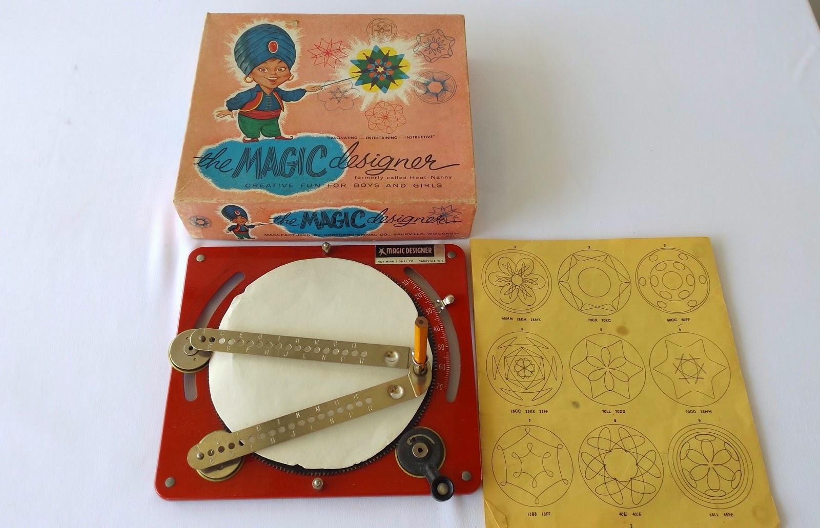 Still Stunning Vintage Resale: The Magic Designer-Hoot Nanny-American ...