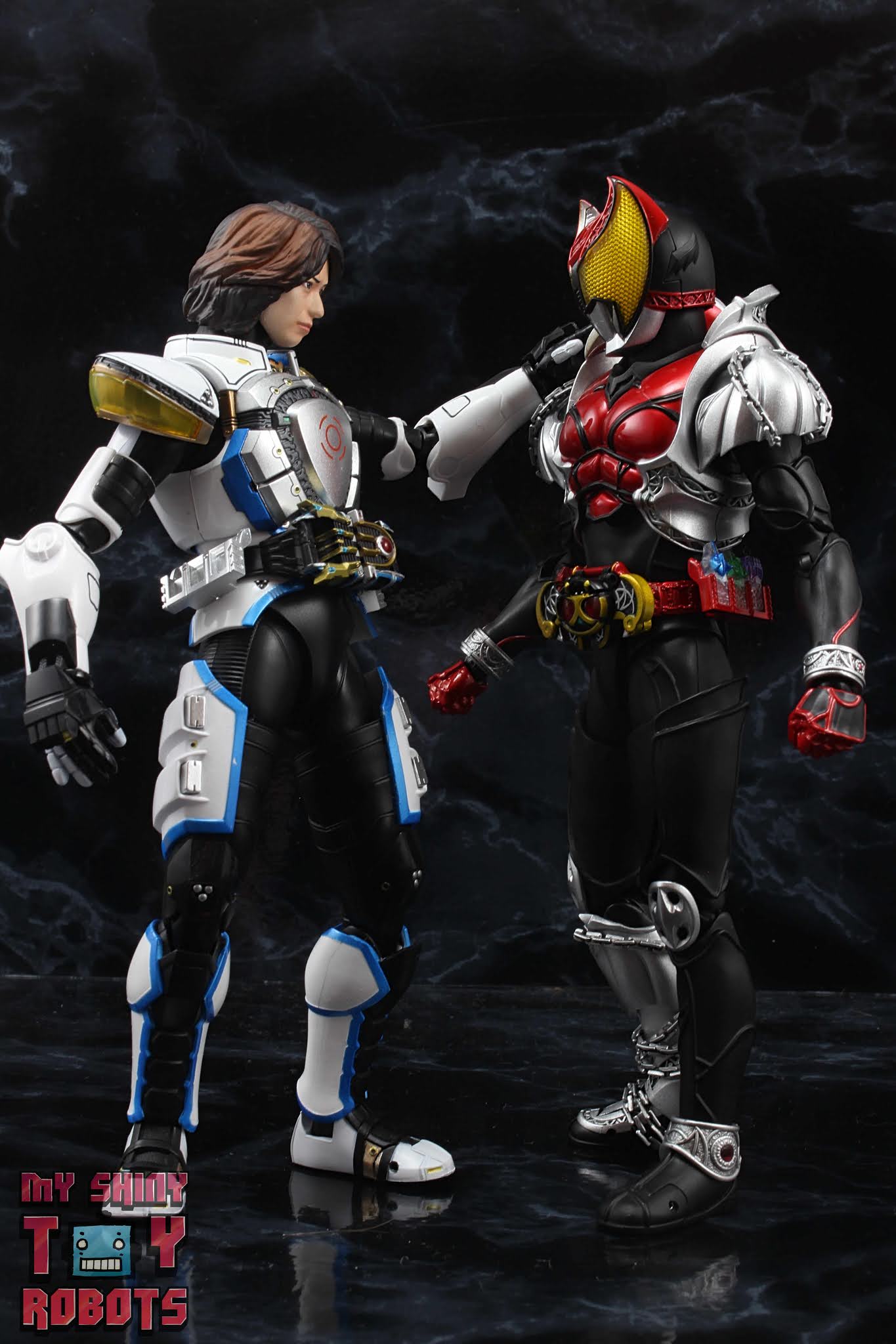 My Shiny Toy Robots: Toybox REVIEW: S.H. Figuarts -Shinkocchou Seihou ...