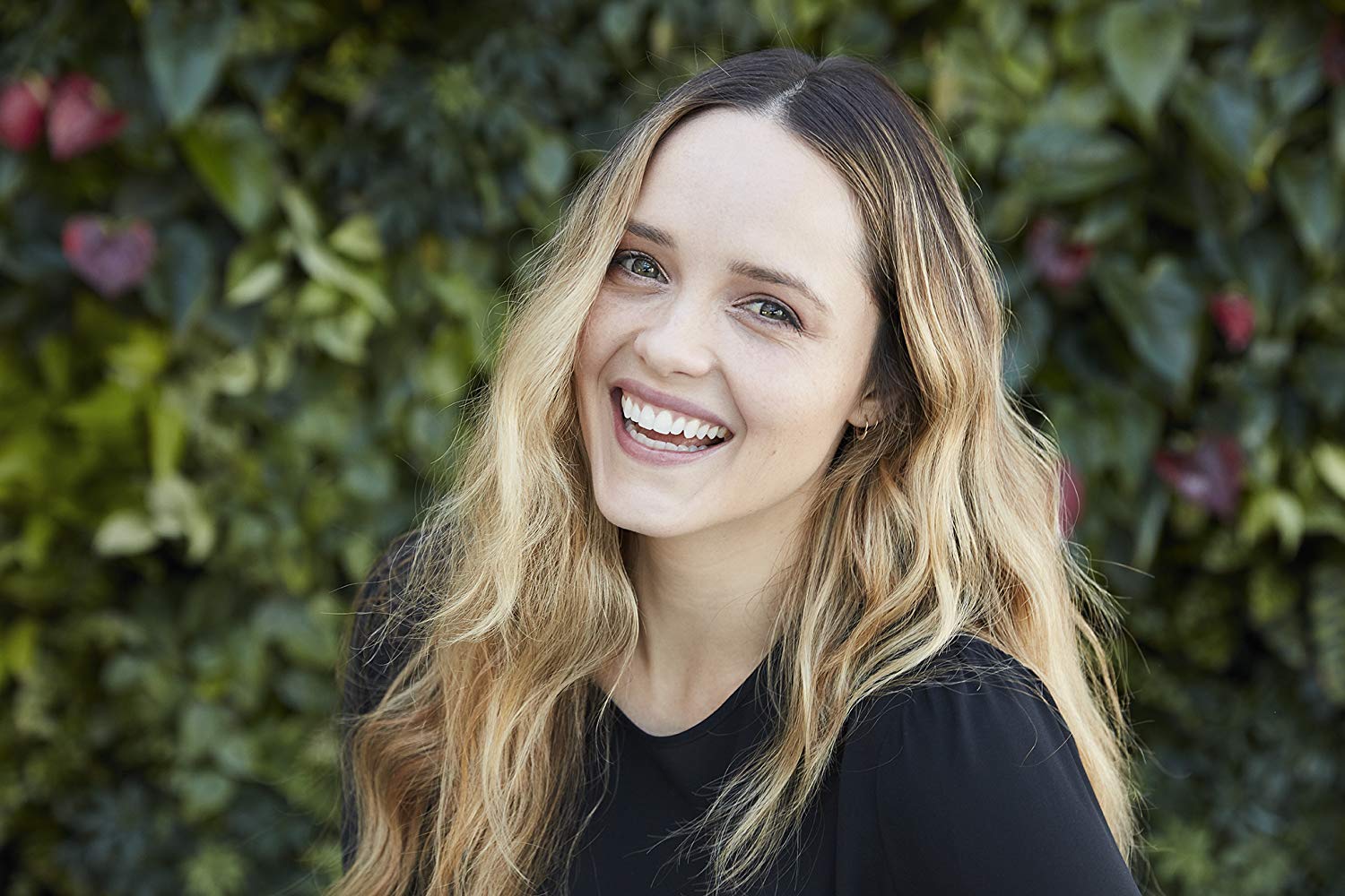 aboutnicigiri: Rebecca Breeds