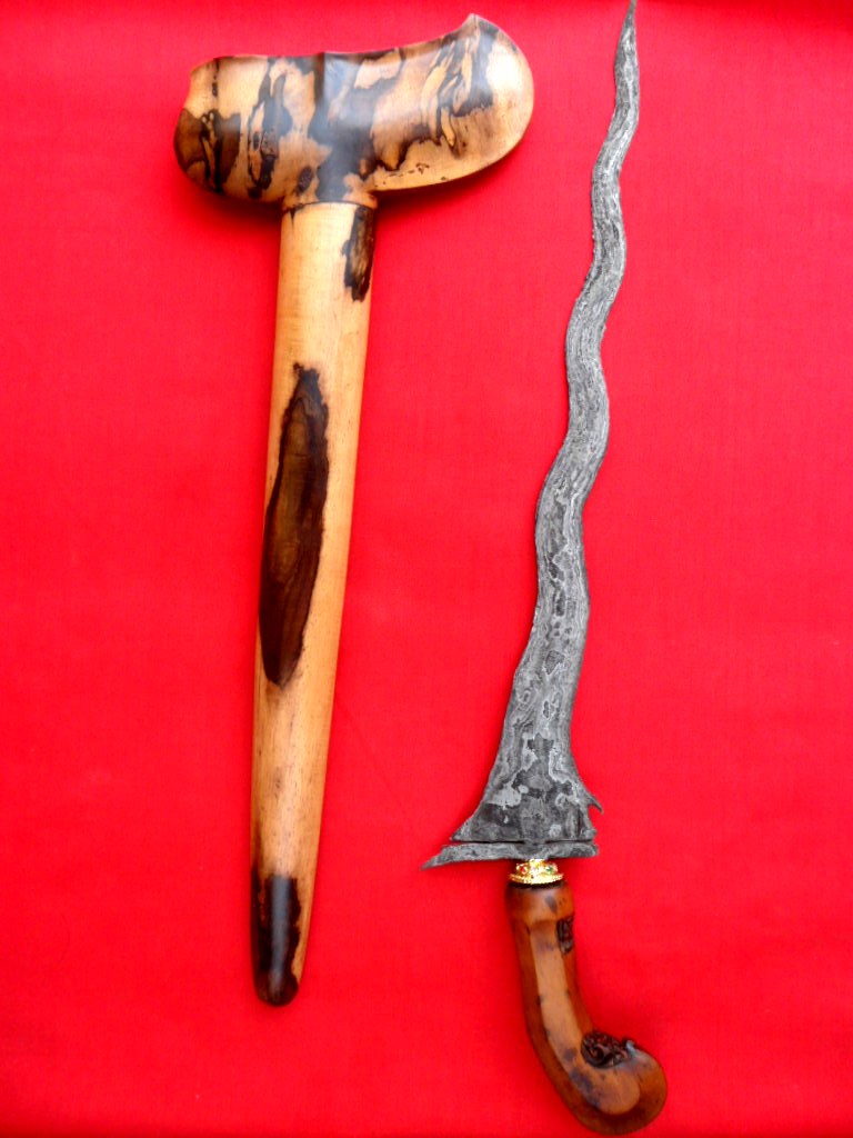 PusakA BudayA NusantarA: SUMUR BANDUNG (klik di sini)(sold out)