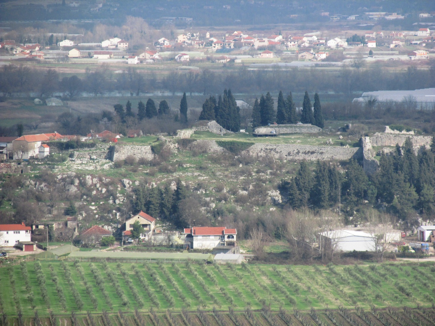 U GABELI KOD CRKVE SV.STJEPANA OTKRIVENI ZIDOVI NEPOZNATE PRAPOVIJESNE ...