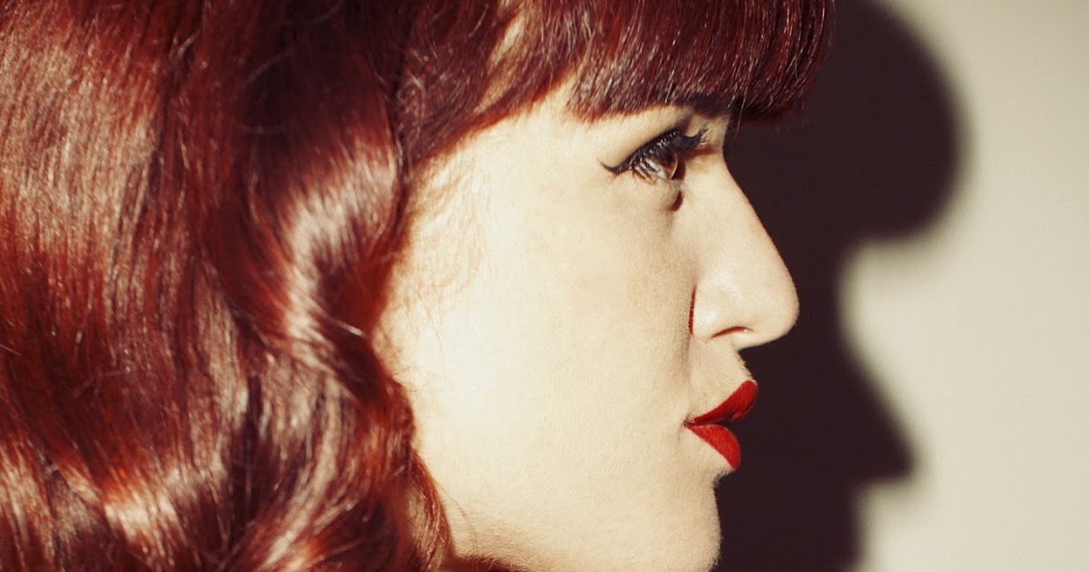 Curves to Kill...: Viva Darling