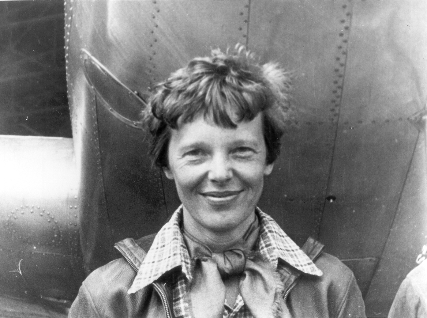 THE GRANDMA'S LOGBOOK ---: AMELIA EARHART, FLYING ACROSS THE ATLANTIC OCEAN