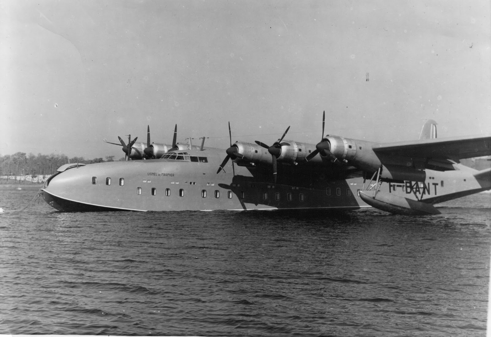 Jet & Prop by FalkeEins: French flying boats of WWII - the Latécoère ...