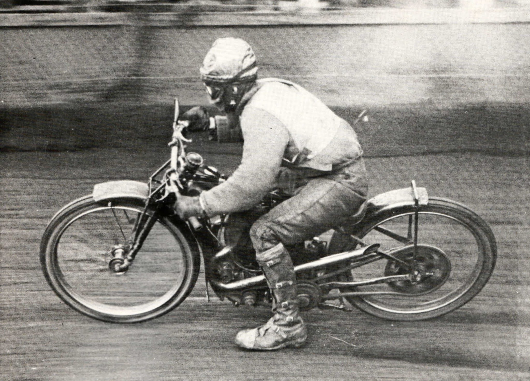 Progress is fine, but it's gone on for too long.: Speedway Rudge