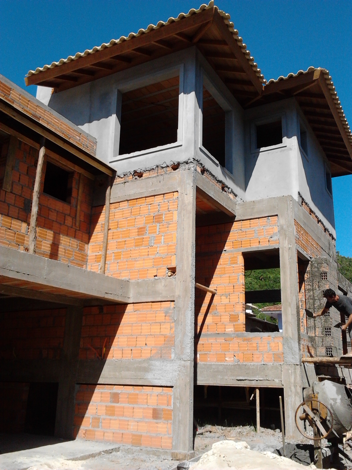 obra casa canela: 10 de dezembro - reboco externo pav. térreo