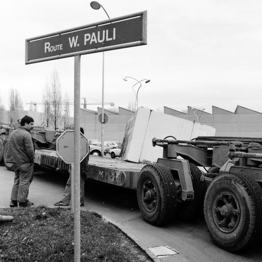 ΑΓΓΙΓΜΑ ΦΥΣΙΚΗΣ...: Σαν σήμερα... 1958, πέθανε ο Αυστριακός φυσικός ...