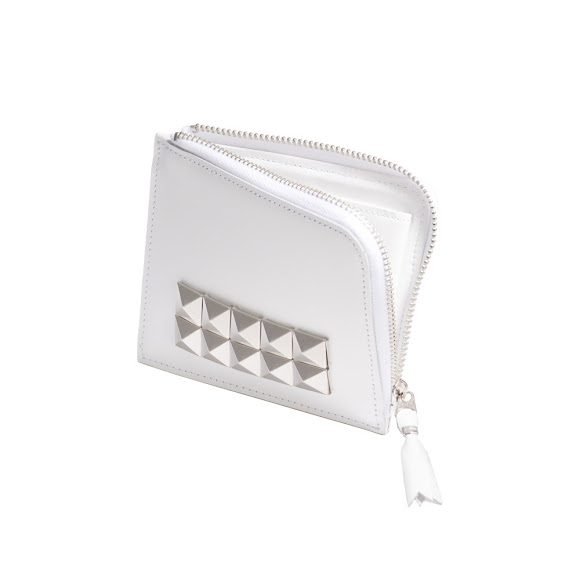 財布：COMME des GARCONS Stud Wallet Collection｜コムデギャルソン店舗マップ