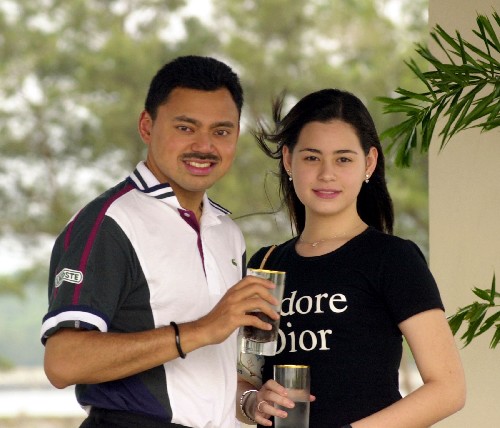 Dina29: Another serupa tapi tak sama