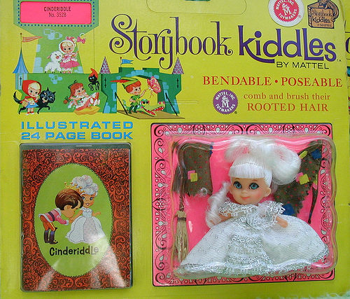 SPRINKLES AND PUFFBALLS: Fancy Fairy Tale Kiddles and Kiddles Houses