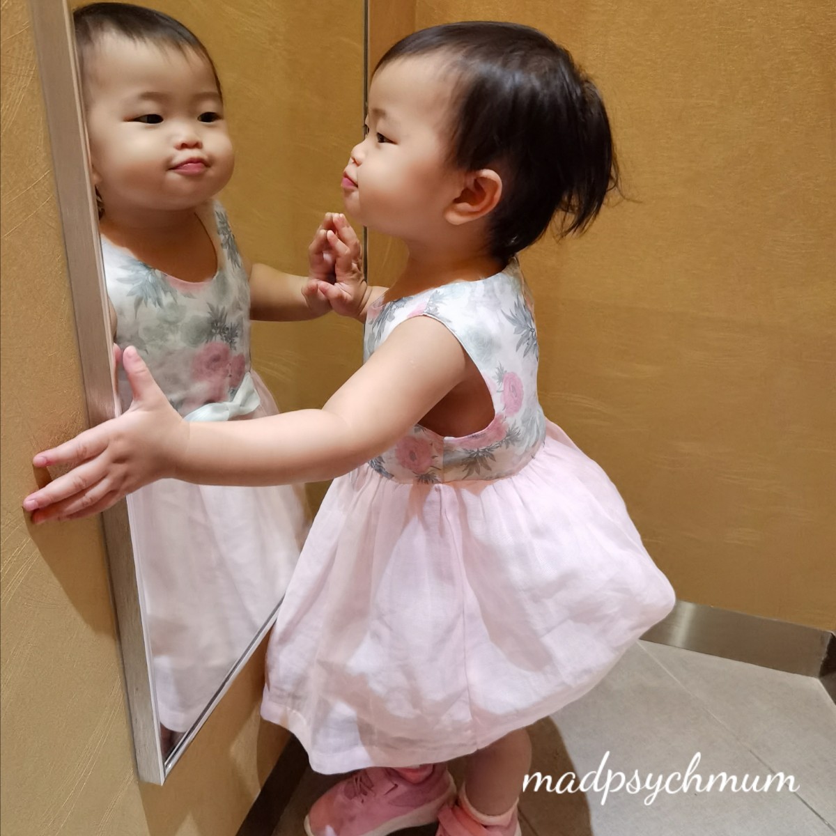 MadPsychMum | Singapore Parenting + Travel Blog: Breastfeeding Baby #3 ...