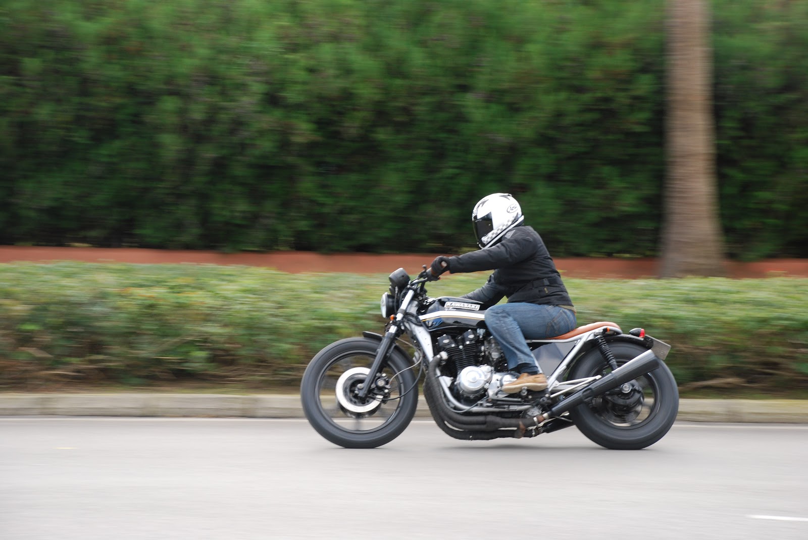 Macco 1: KAWASAKI Z1100 - RocketGarage - Cafe Racer Magazine