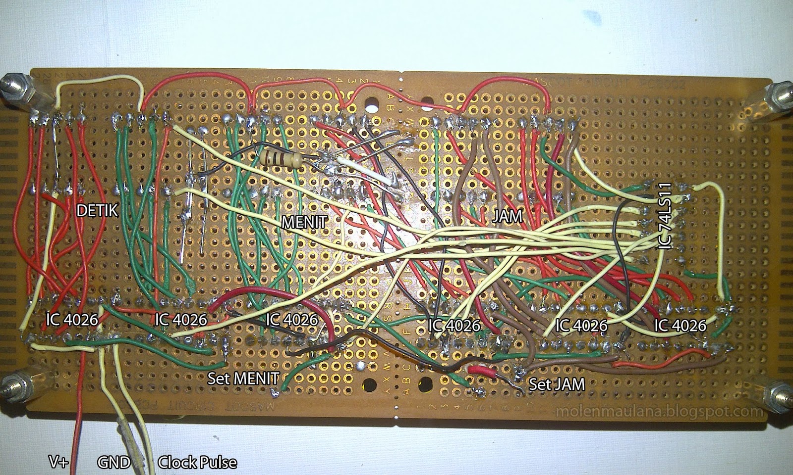 Cara Membuat rangkaian Jam digital Sederhana ~ BLOGNYA ANAK ELEKTRONIKA Cara Membuat rangkaian Jam digital Sederhana ~ BLOGNYA ANAK ELEKTRONIKA
