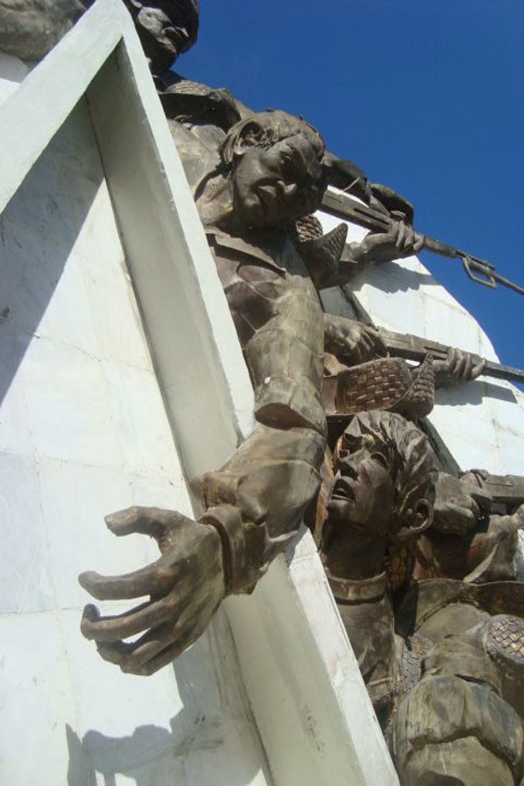 Dince's Chronicles: MT. NAGPATONG AND THE BONIFACIO HISTORICAL ...