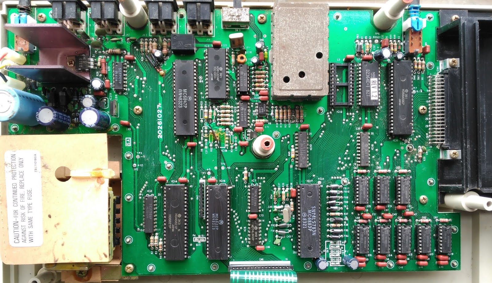 Retro Ordenadores Orty: Ordenador TRS-80 Color Computer 2 (Co-Co 2 ...