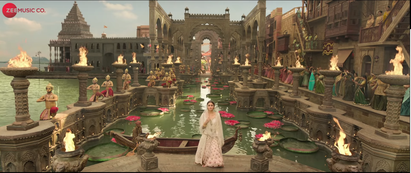 Poison Apple: Kalank (2019) Beautiful Set Design