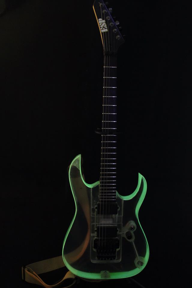 Oox Gitar Custom - Create Your Own Custom Guitar: Acrylic Gitar ...