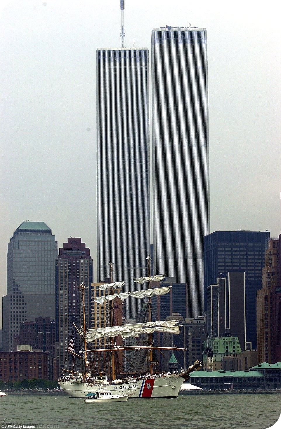 Sora's Pictures of Various Cool Stuff: Twin Towers of the Late World ...