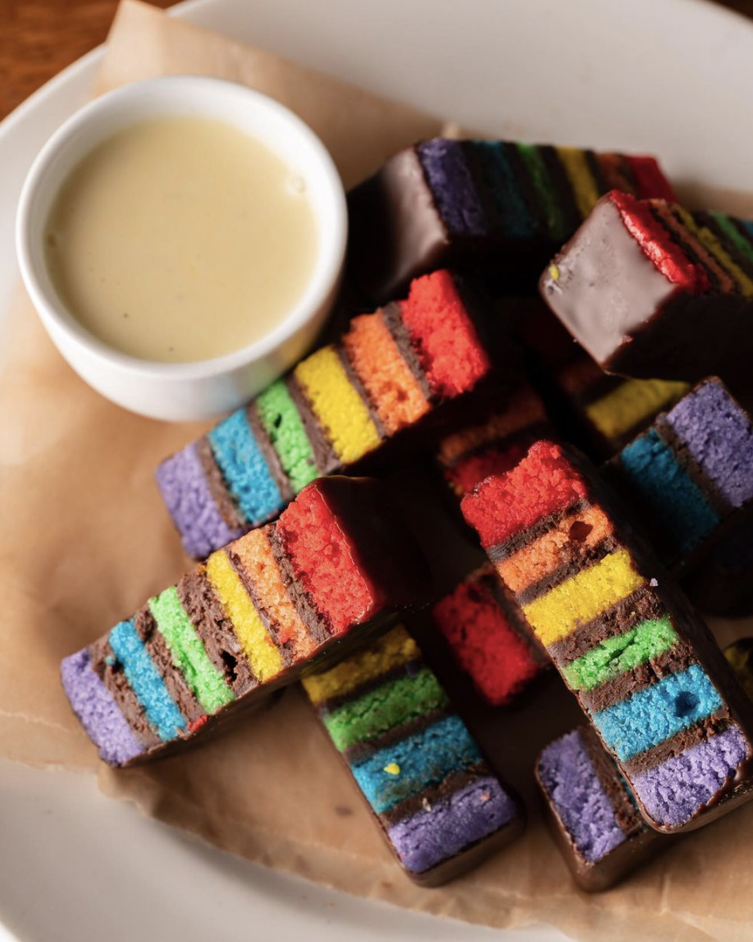 18 Rainbows? Hell Yes! Pride Bites in New York - Dot & Pin