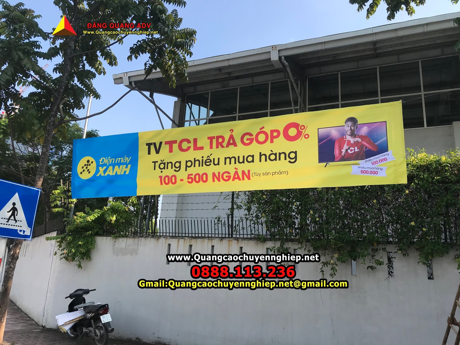 Treo Băng Rôn, Treo Banner, Treo Cờ Phướn Giá Rẻ Tại Hà Nội