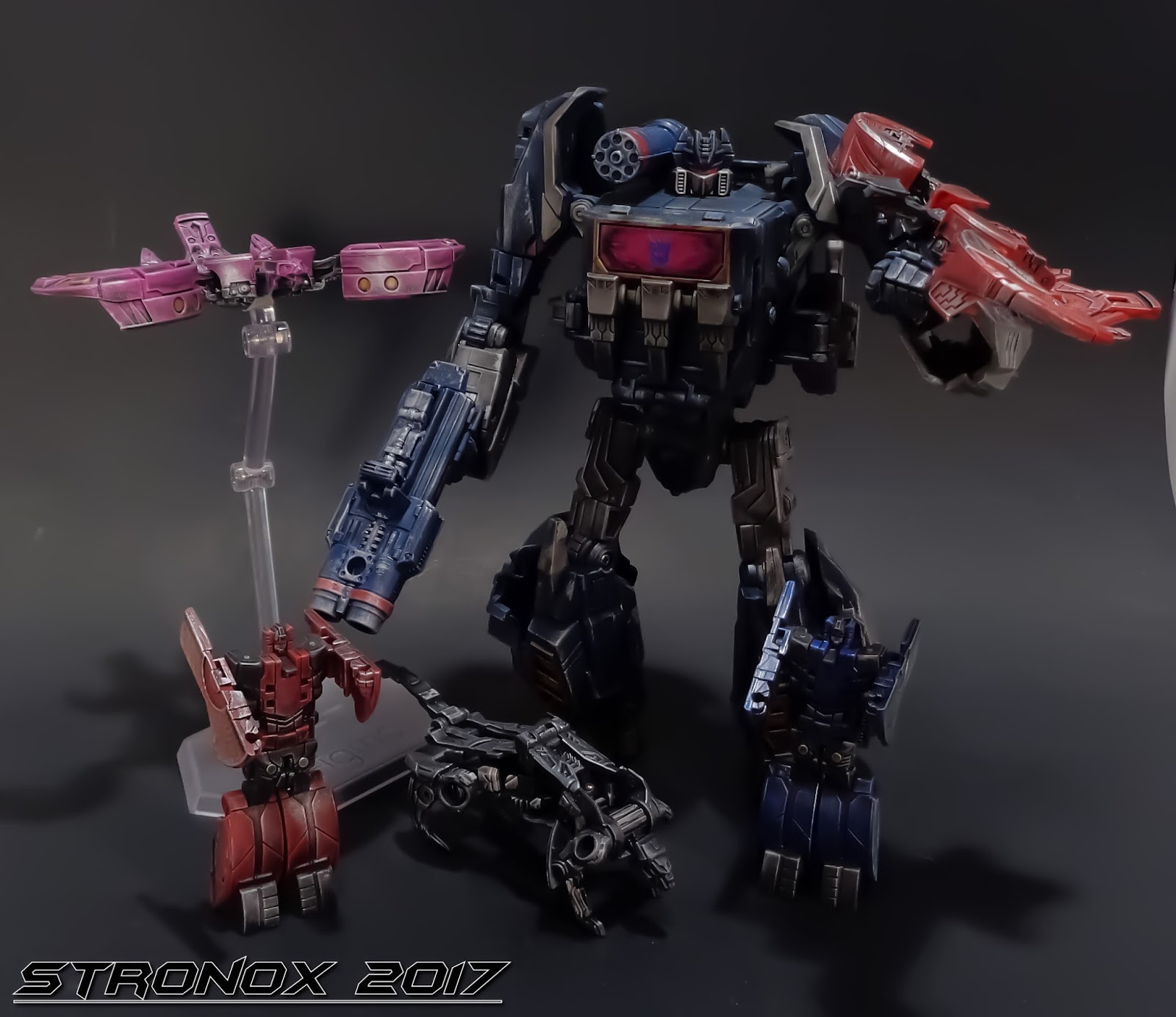 Stronox Custom Figures: Transformers: Soundwave
