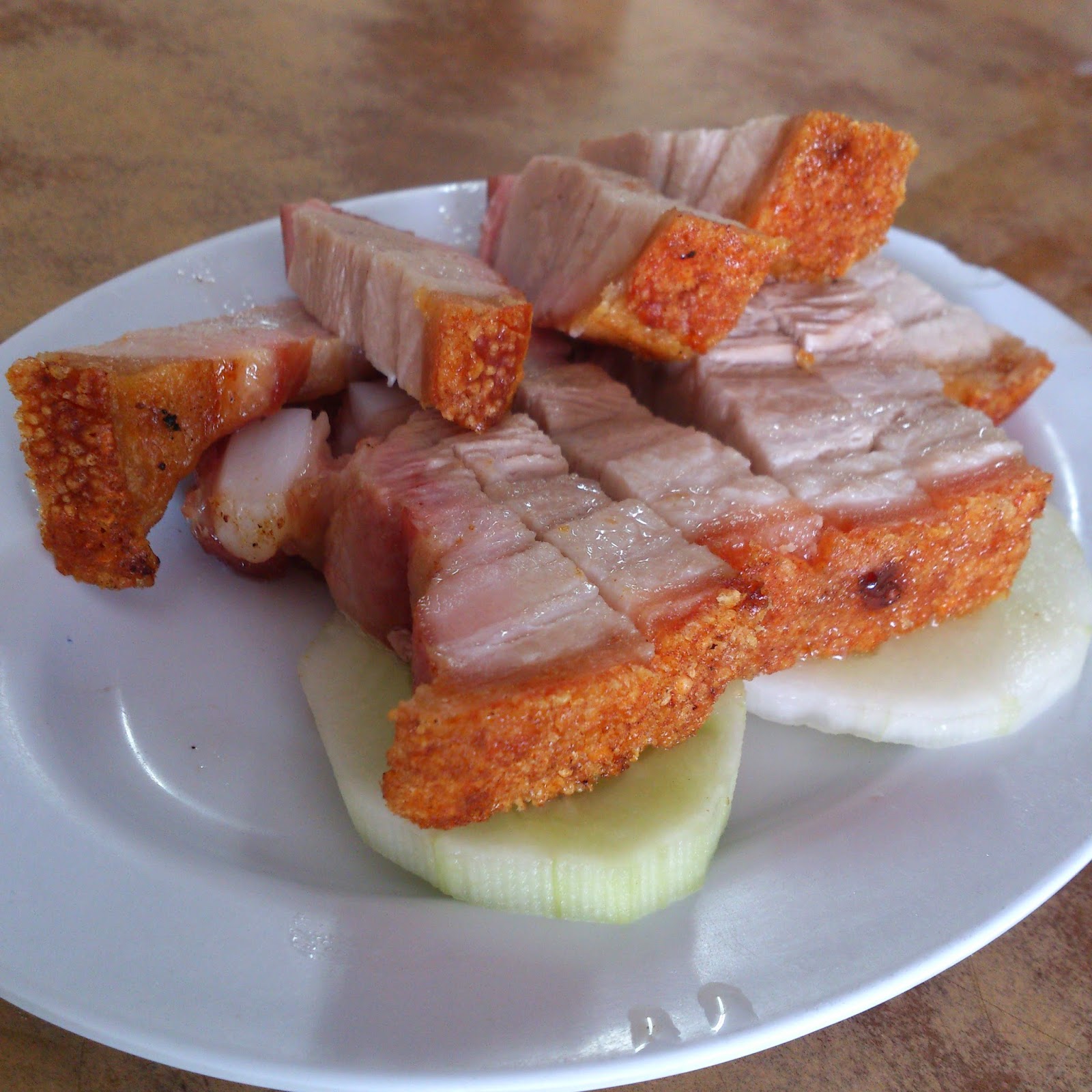 The sisters' favorite things...: Fish Paste Noodles @ Restaurant Kuo ...