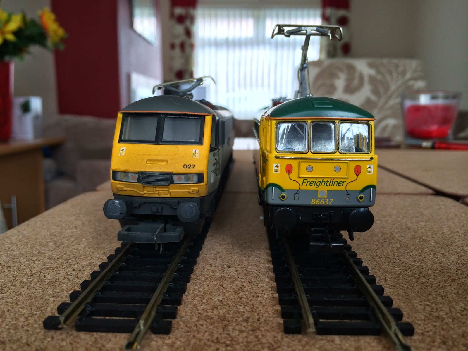 Gronk Geek: Bachmann announce Class 90 Electric!