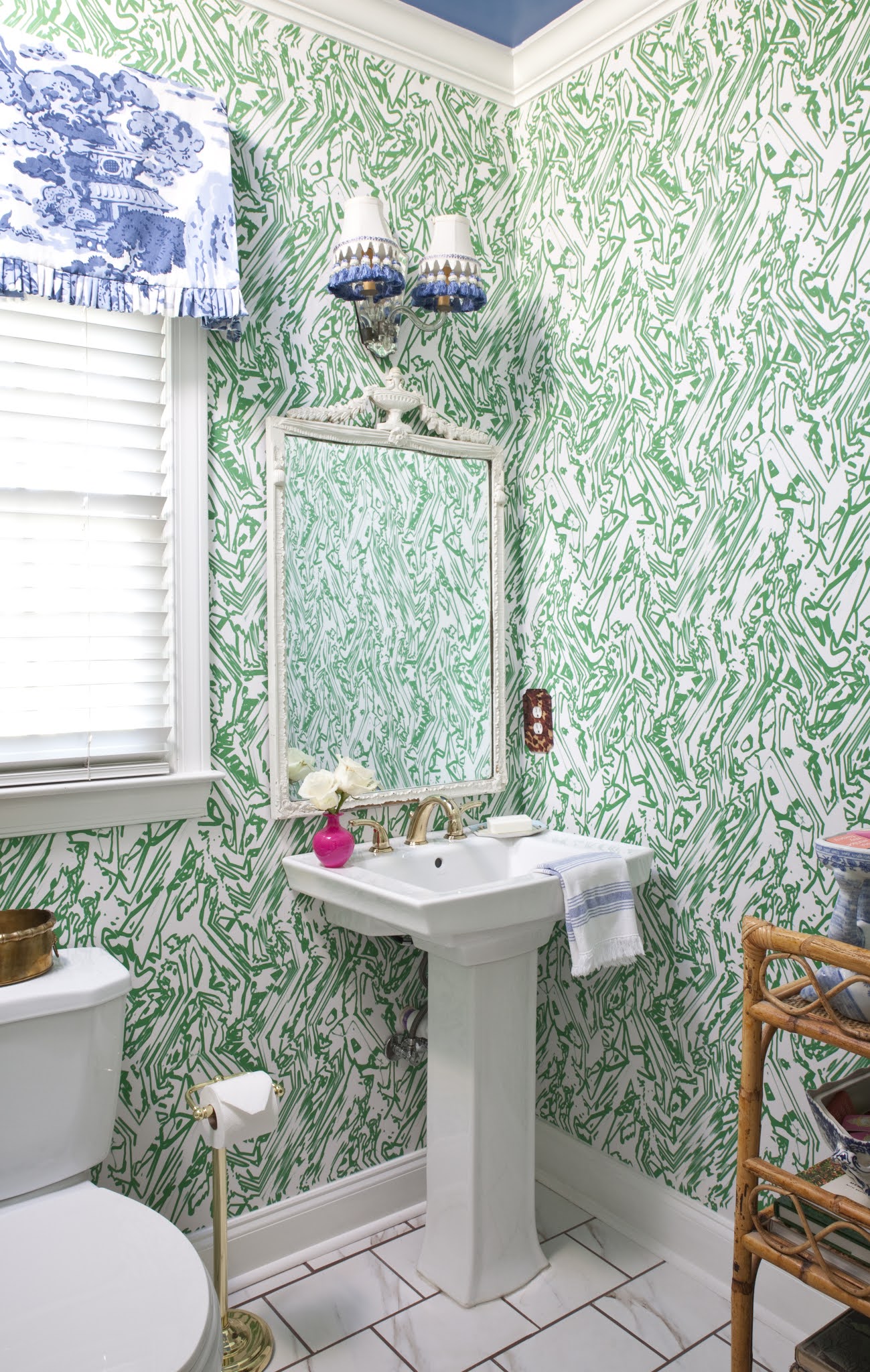 the pink clutch ...: All The Paint, please!