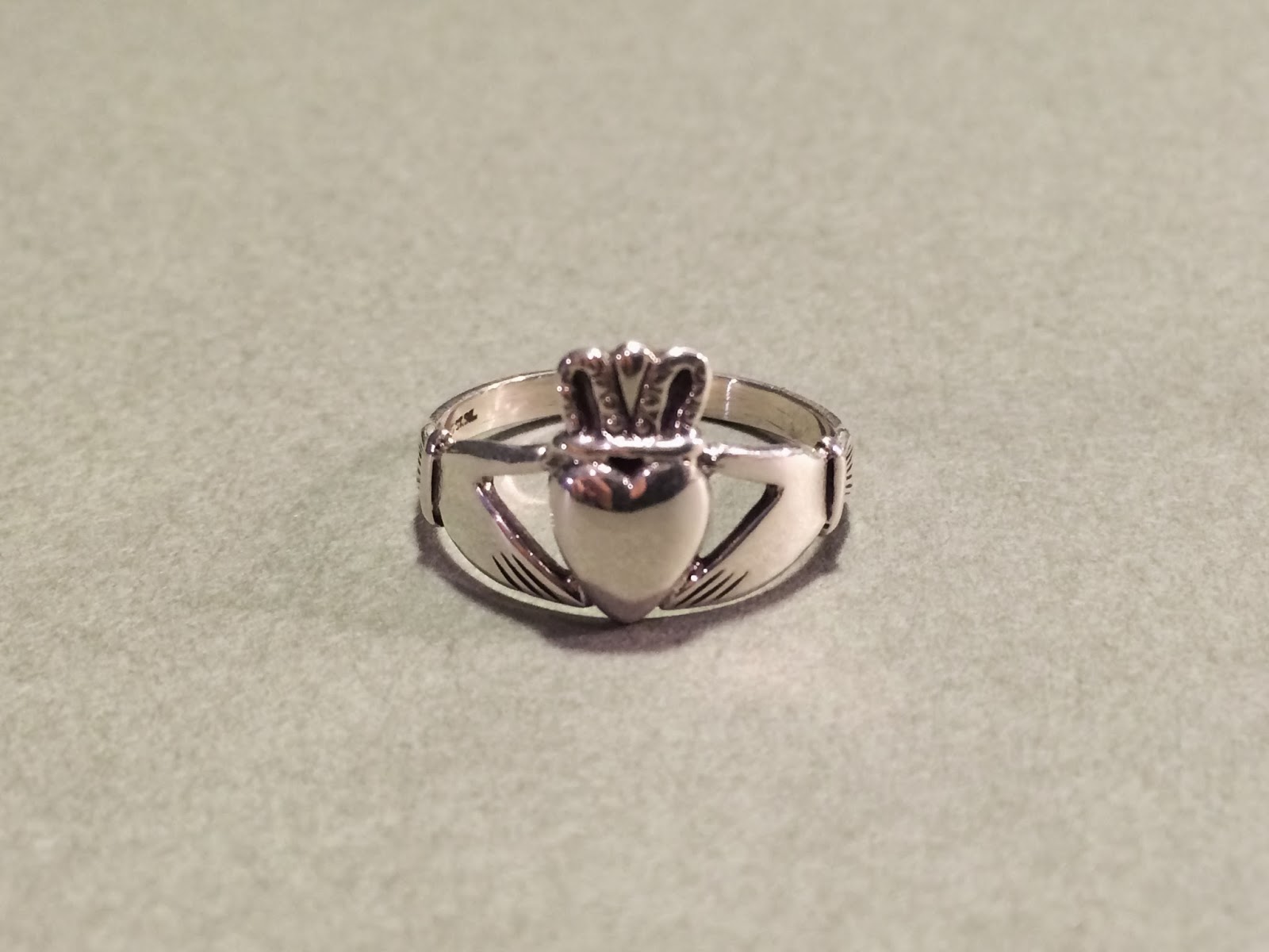 WARP AND WOOF: 新年一発目のリングの企画です！ / Original Claddagh Ring Vol.2