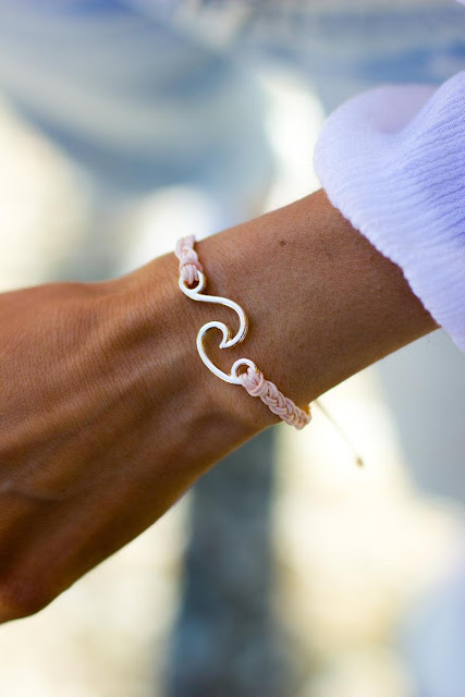 Bijoux tendance 2021, Bijoux fantaisie, colliers, bracelets.