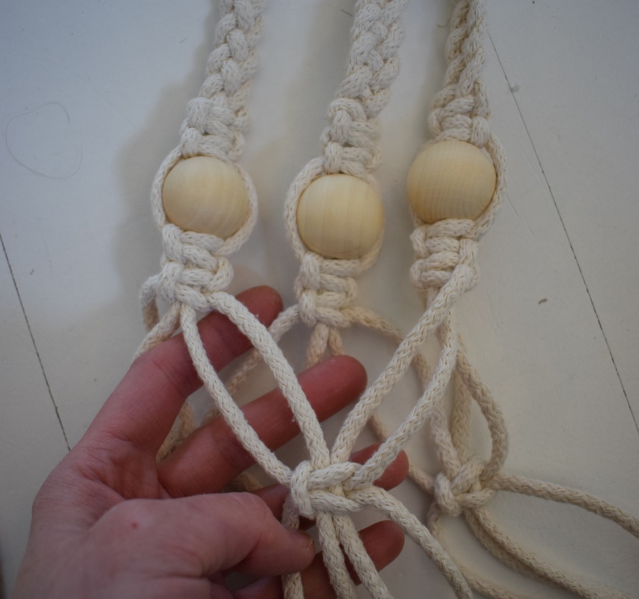 Makramee-amppeli, ohje - Vaahterakadun Anna