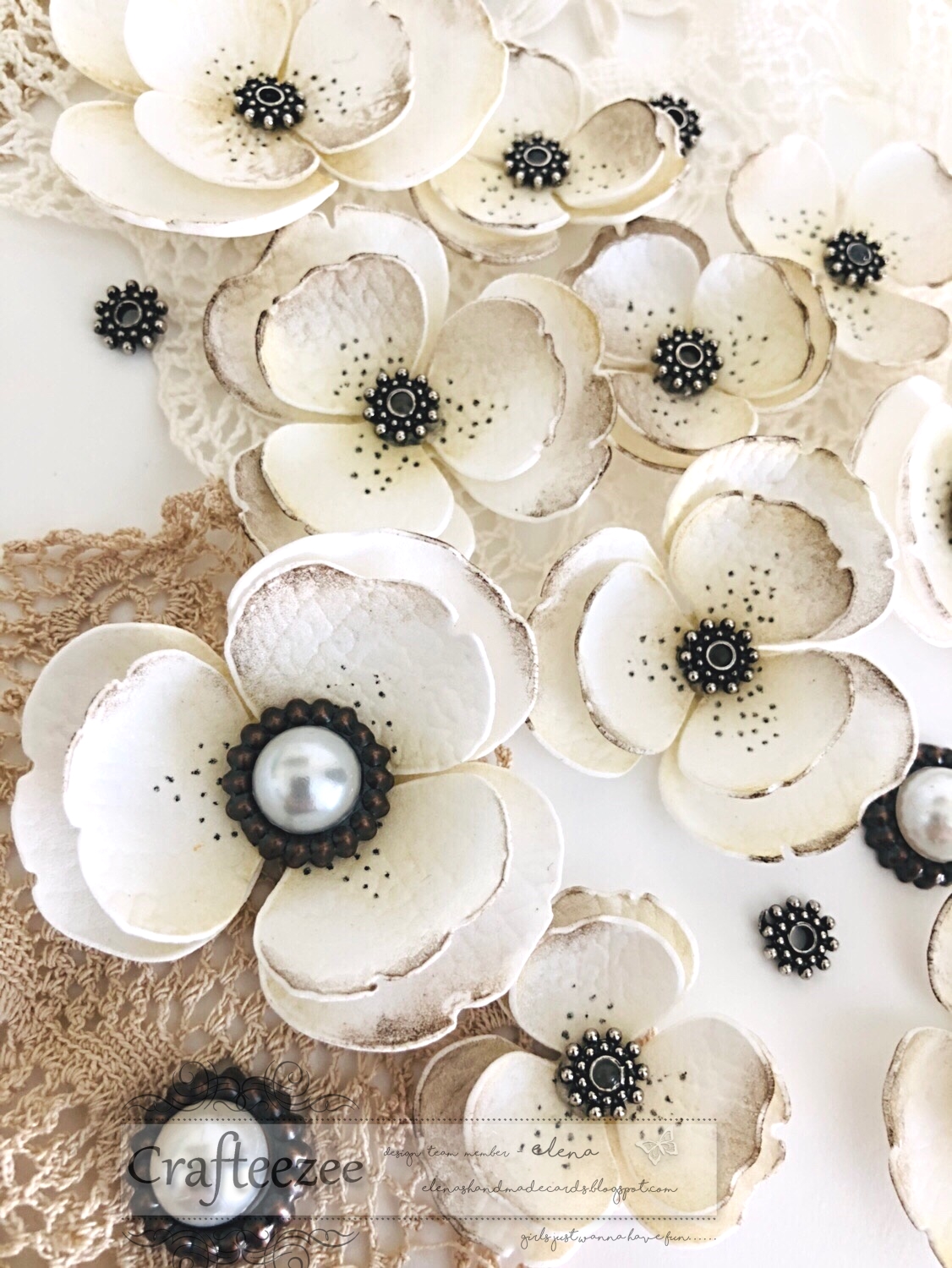 Crafteezee Shop: Artistic Flowers