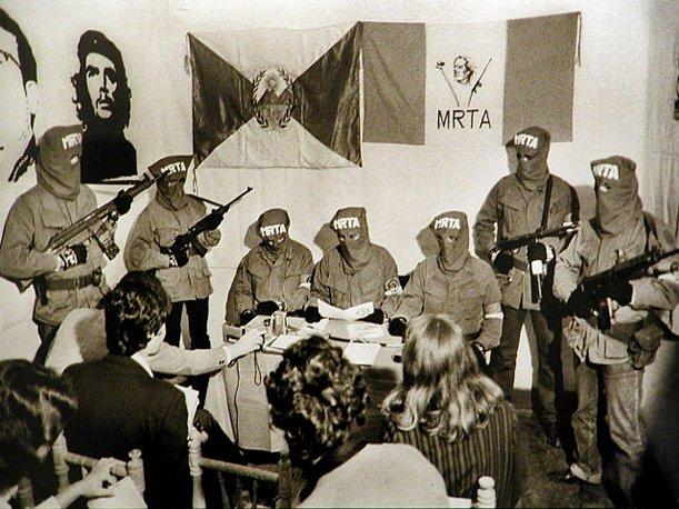 EN EL NOMBRE DE LA HISTORIA: MRTA (retorno a la democracia)