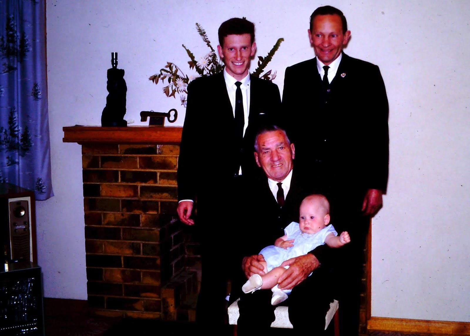 Joy's Memoirs: Early memories of Glen Waverley as experienced by the ...