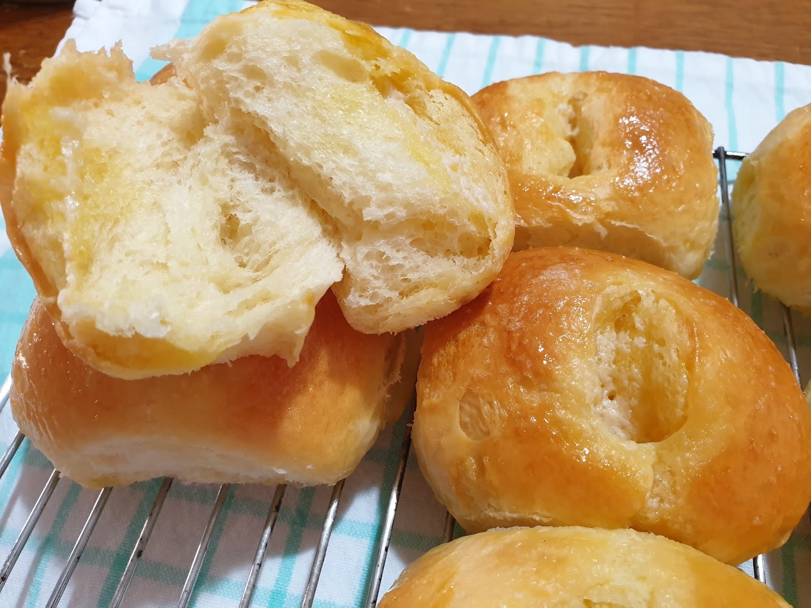 Butter Sugar Buns
