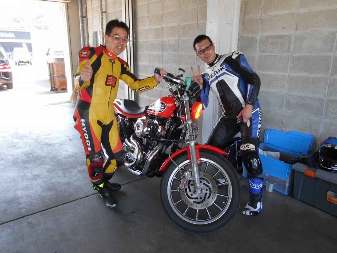 がるーだのターコイズ スポーツスター (garuda's turquoise sportster): ディライト走行会の写真が届いた！