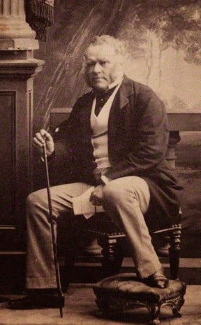 Landed families of Britain and Ireland: (150) Anstruther of Balcaskie ...